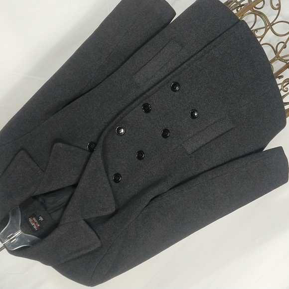 Halston Studio | Jackets & Coats | Halston Studio Doublebreasted Coat ...